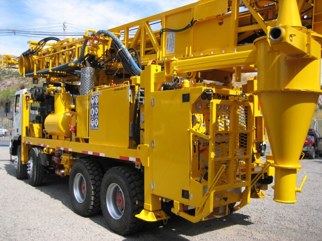 UDR-1000 Full Rebuild and Rod Handler Installed – Mine Spec | EDM ...