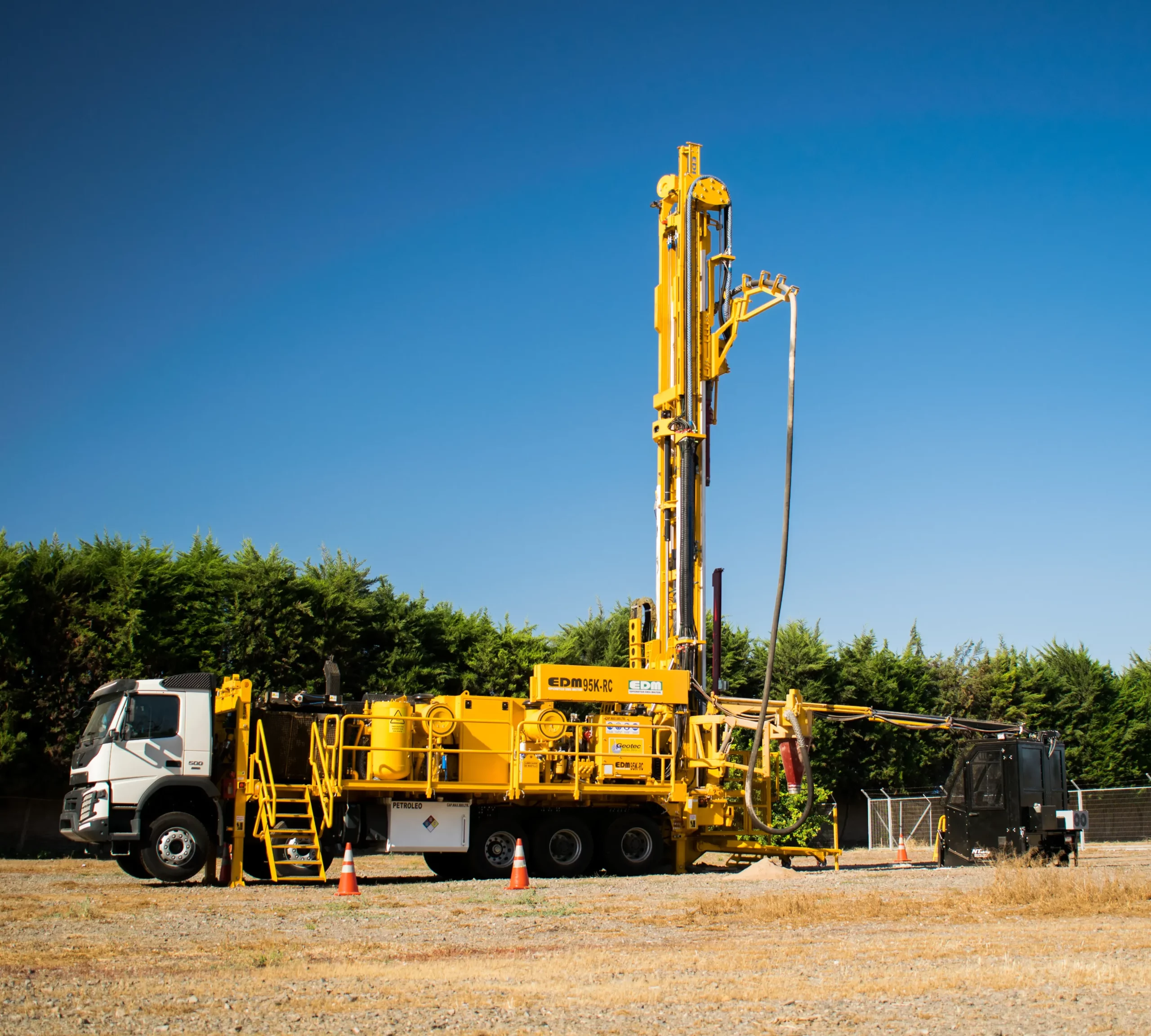 EDM95K-heavy-duty-multipurpose-drill-rig | EDM – EXPLORATION DRILL ...